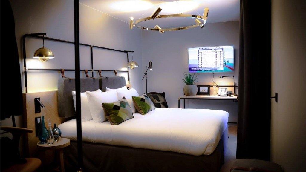 Straw by Straw | Article: Hotel Breeze, World's First Zero-Energy hotel ...